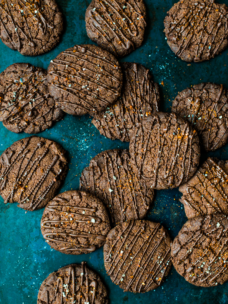 CHOC & CHILI COOKIES - Man.Eat.Plant.